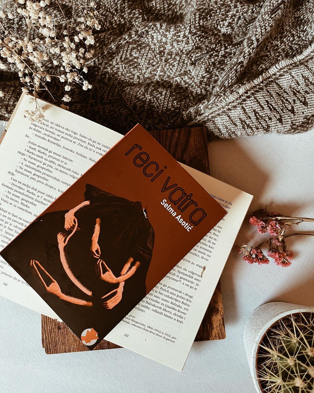 Selma Asotić - Reci vatra | Bookatorium